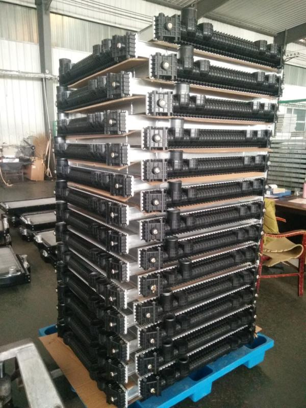 Volvo Truck Radiator 64069A 6525014401/6525016501 62638A/62643A Heavy ...