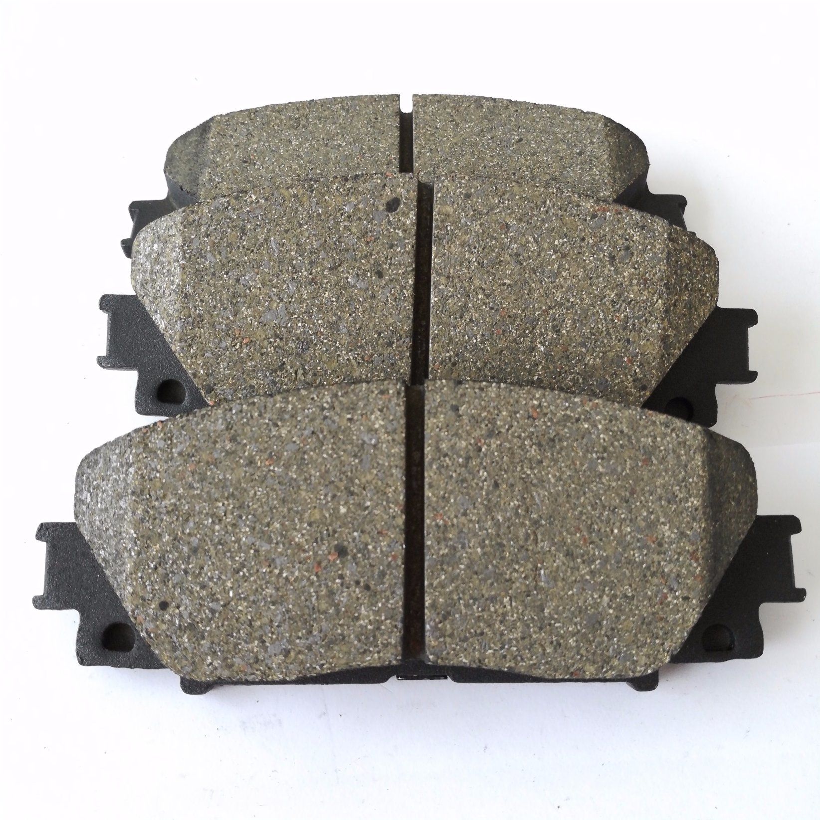 D1471ceramic Front Brake Pads for Toyota Spare Parts 04465-Bz010 ...