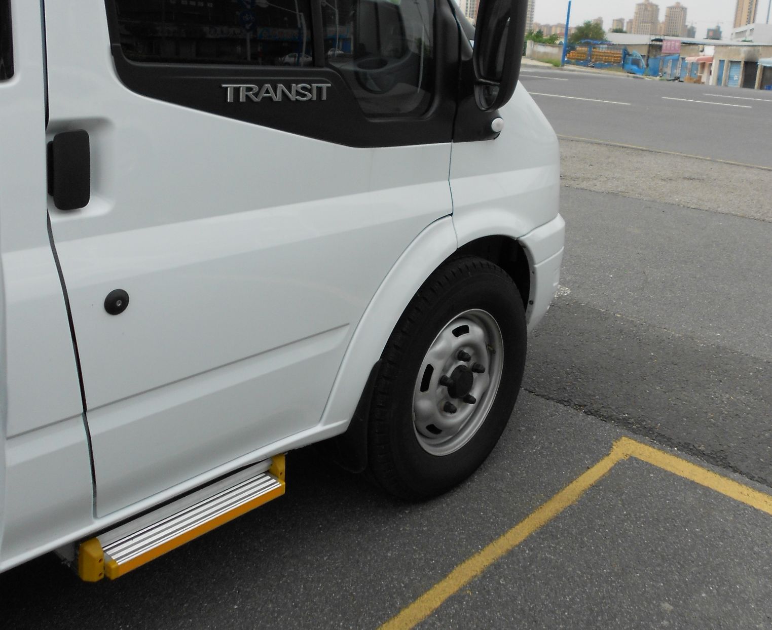 Electric Bus Foot Step Electric Sliding Step - IBUYautoparts.com