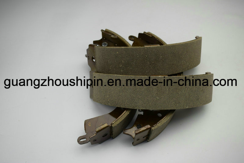 Auto Lining Brake Shoe 04495-0K130 for Toyota Hilux - IBUYautoparts.com