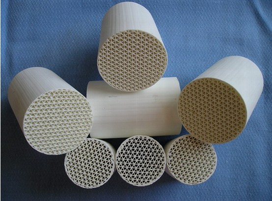 Ceramic Catalytic Converter Substrate Used in Cars - IBUYautoparts.com