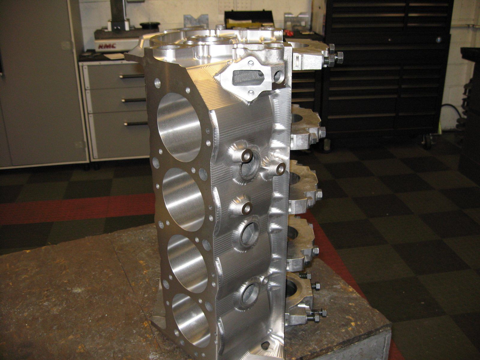 OEM Customized Aluminum Alloy Automatic CNC Engine Block ...